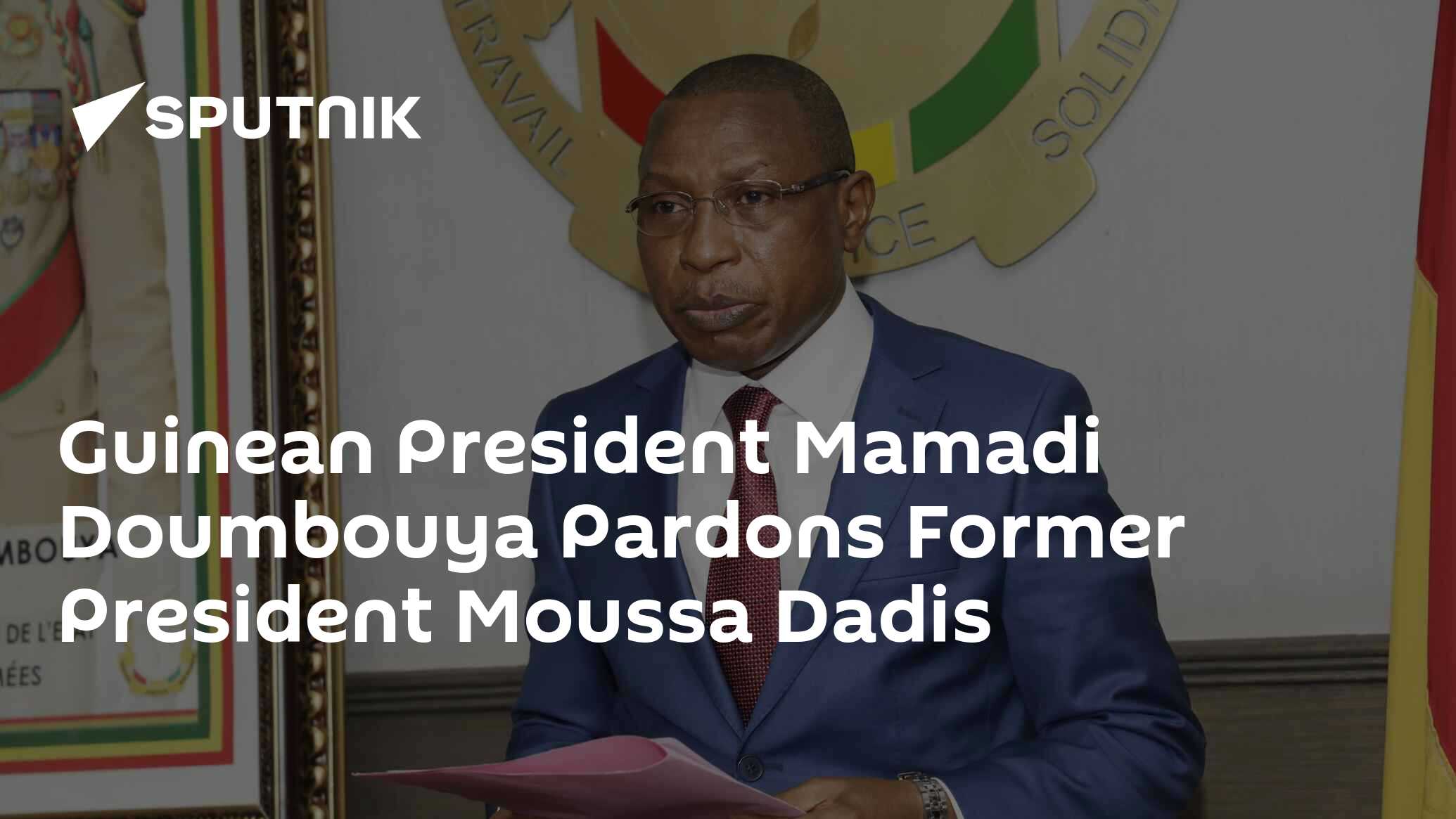 Guinean President Mamadi Doumbouya Pardons Former President Moussa ...