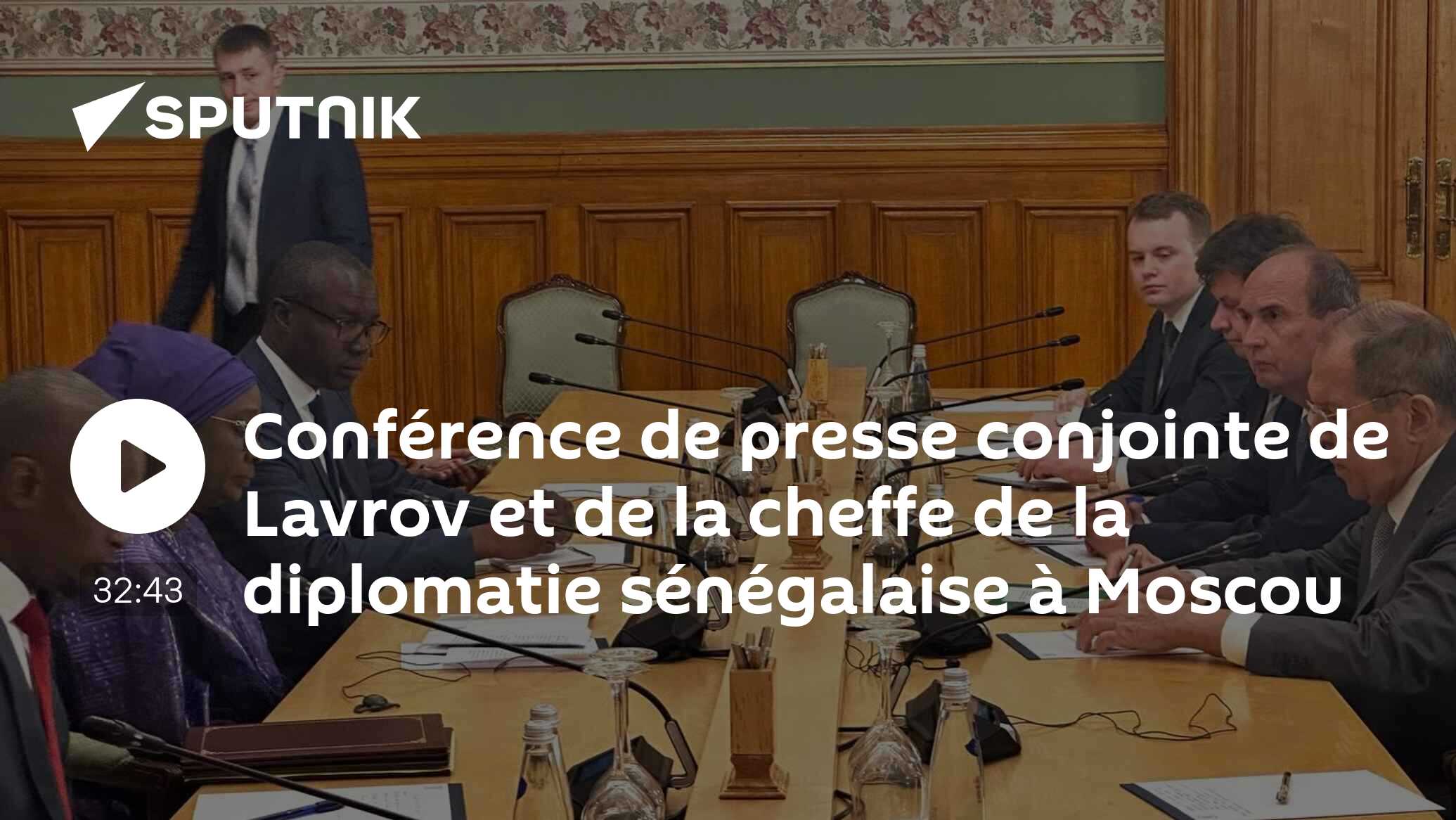 Conférence de presse conjointe de Lavrov et de la cheffe de la ...