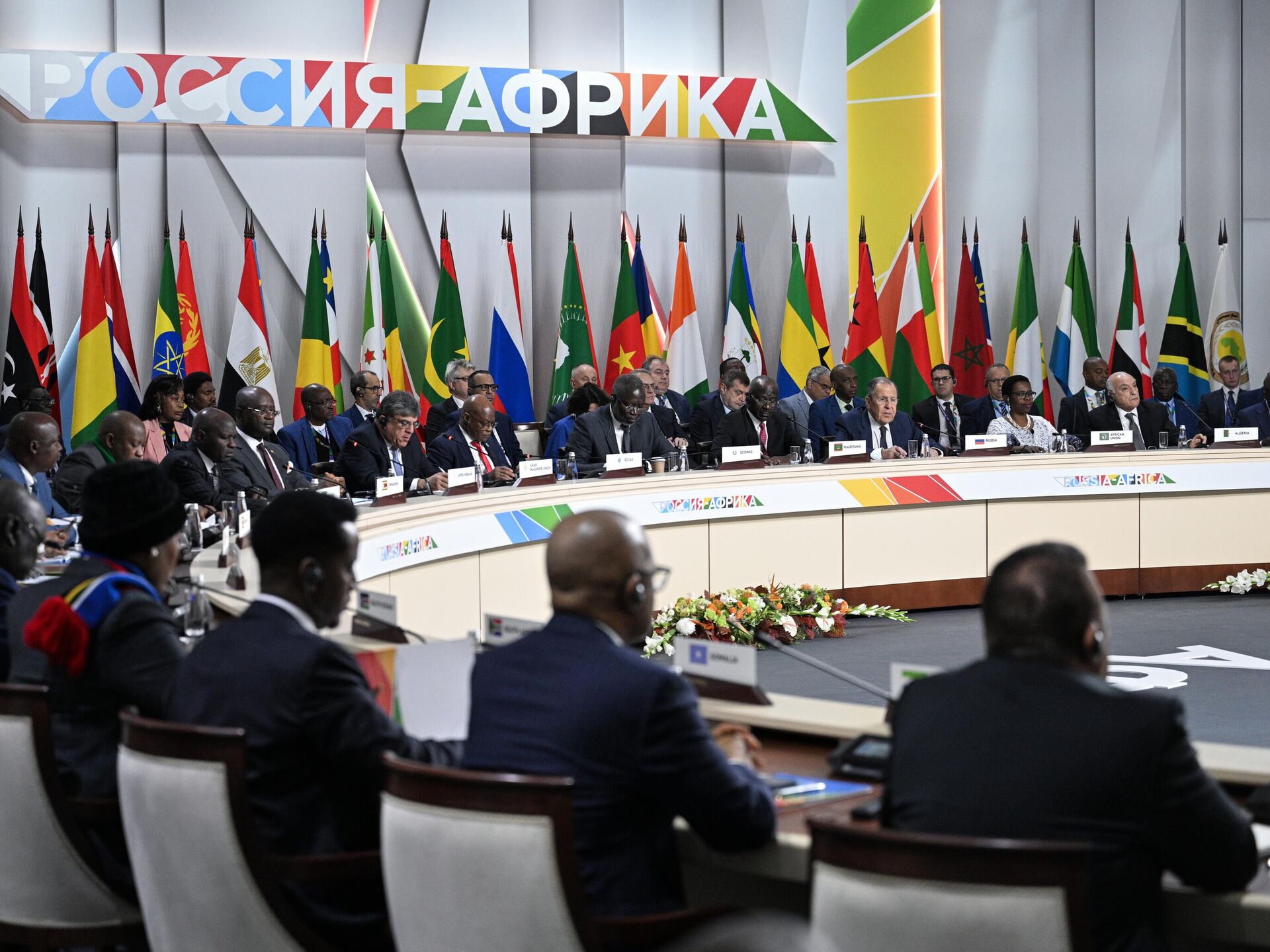 Moscou favorise les relations mutuellement bénéfiques avec l'Afrique ...