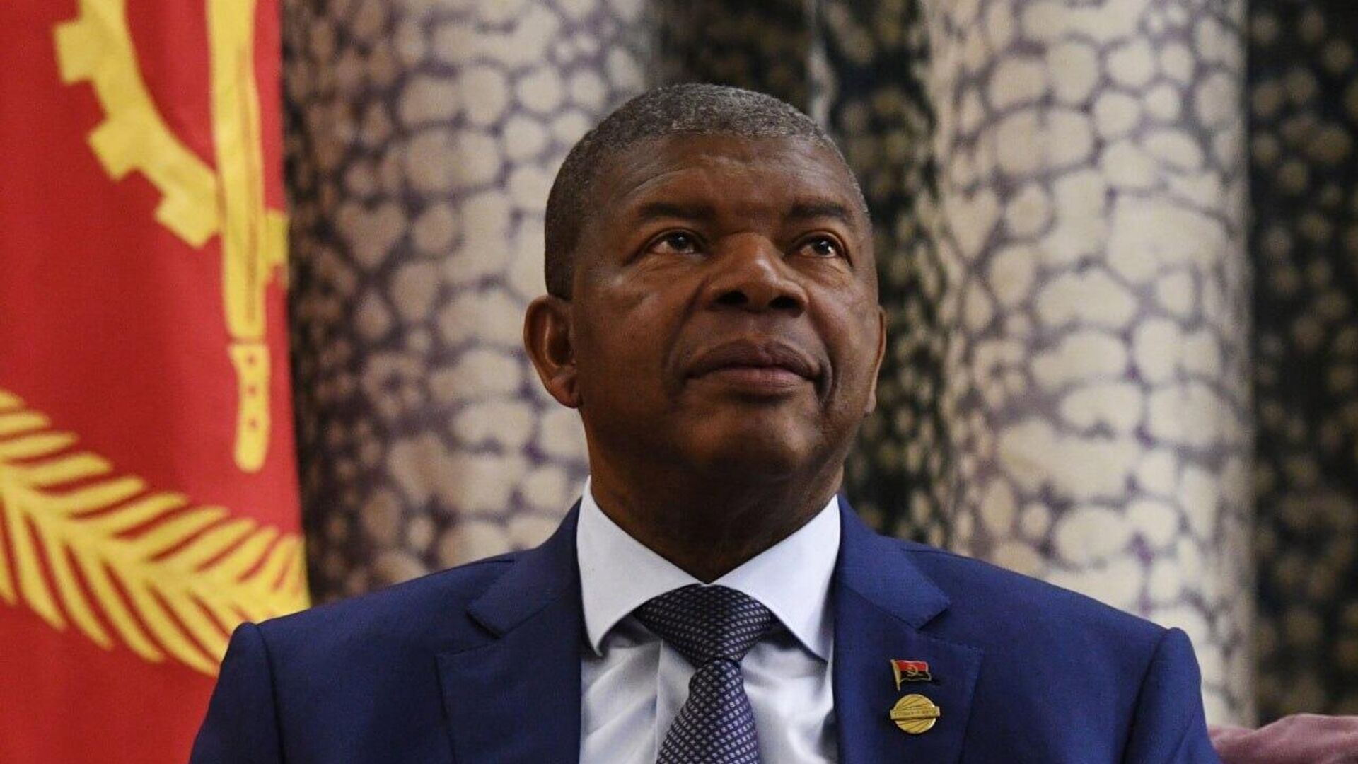 The Angolan president received an invitation from Putin to take part in ...