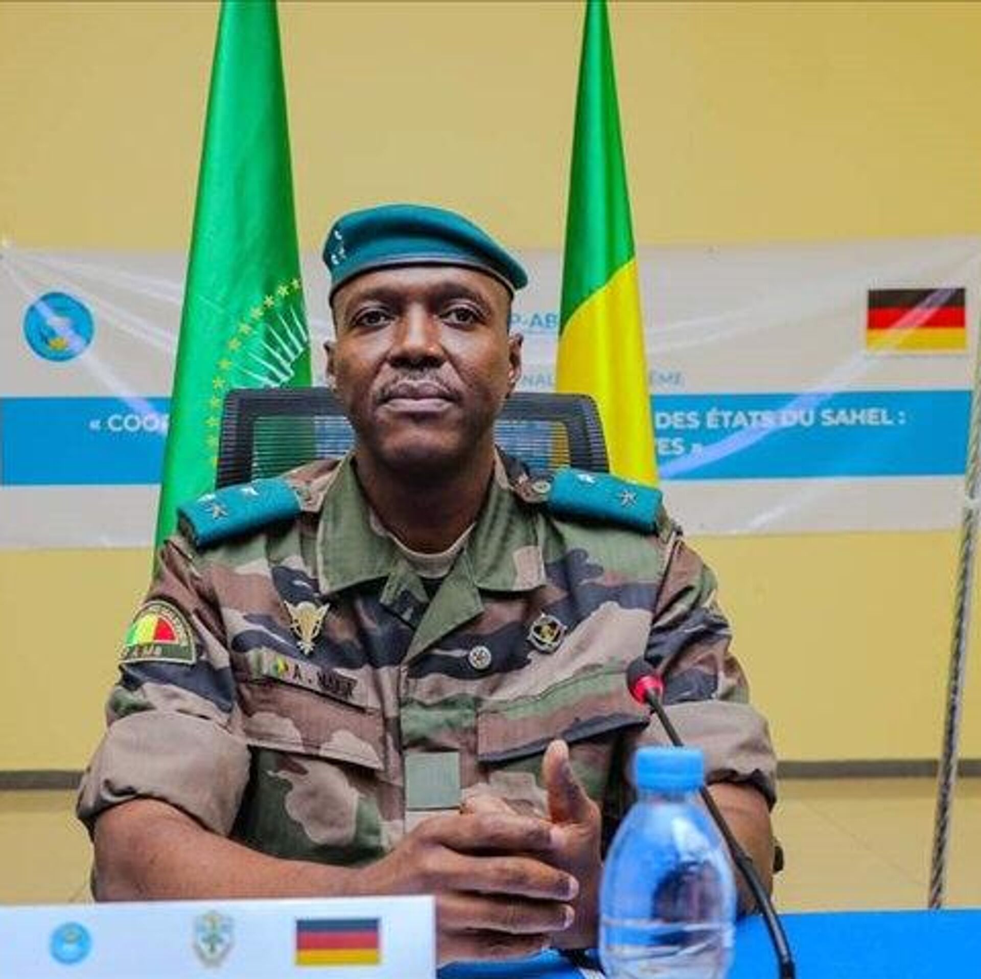 Le Mali interdit le journal Jeune Afrique - 16.01.2026, Sputnik Afrique