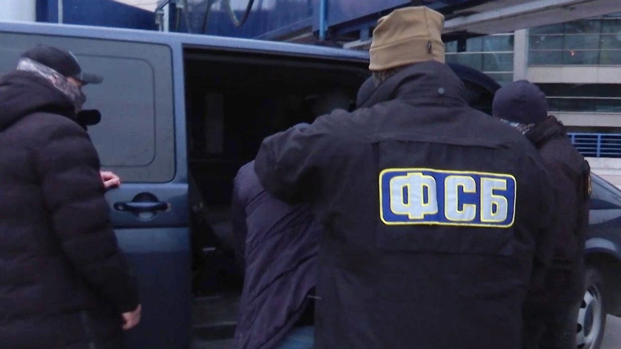 Russian FSB Foils Ukrainian Intel Agents Activities to Plot Attacks in ...
